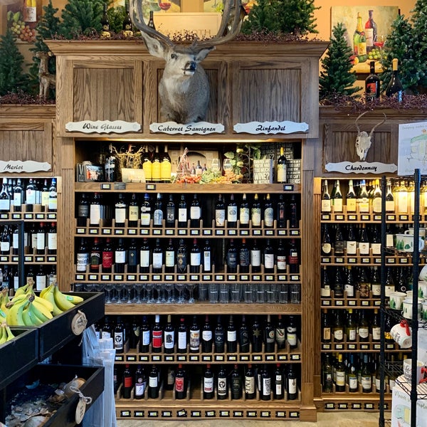 Busy Beez' General Store - Convenience Store in Mammoth Lakes