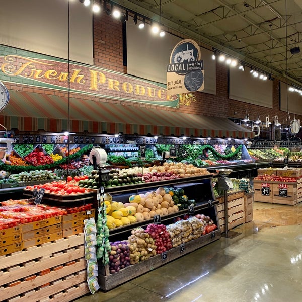 Nugget Market - Grocery Store