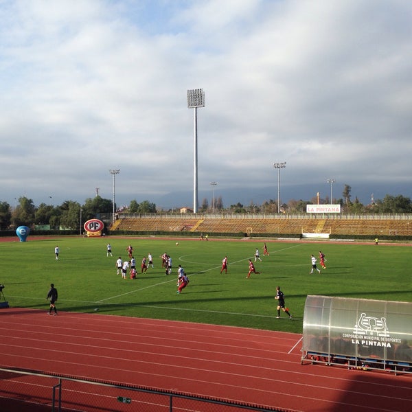 Estadio Municipal de La Pintana - La Pintana, Metropolitana de Santiago ...