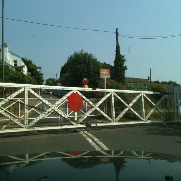 Photos at East Farleigh Railway Station (EFL) - Train Station