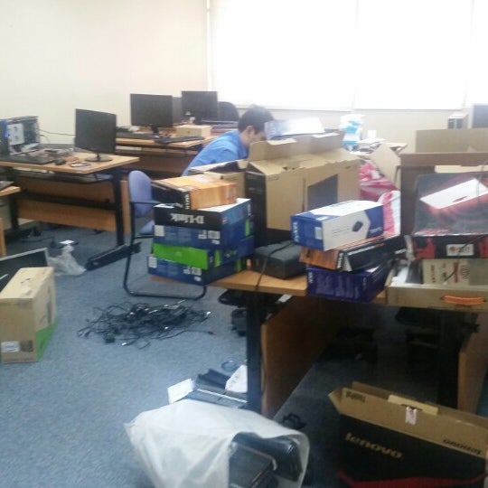 Seacrest Maritime Management - Office in San Lorenzo