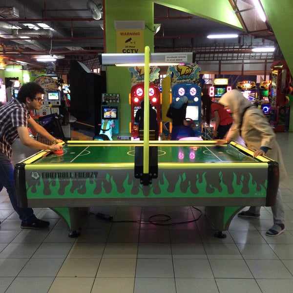 Amusement Square - Arcade