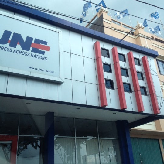 JNE Express - Balikpapan, Kaltim