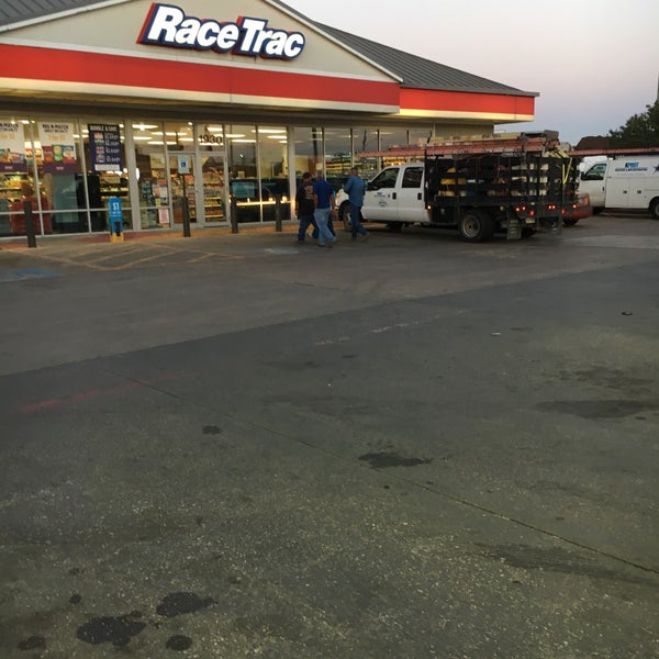 RaceTrac - Fuel Station