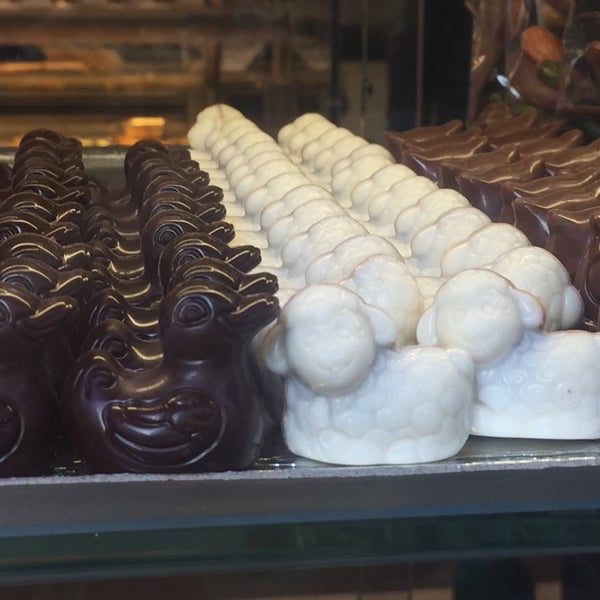 Boulangerie Desgranges - Auteuil - 1 tip from 80 visitors