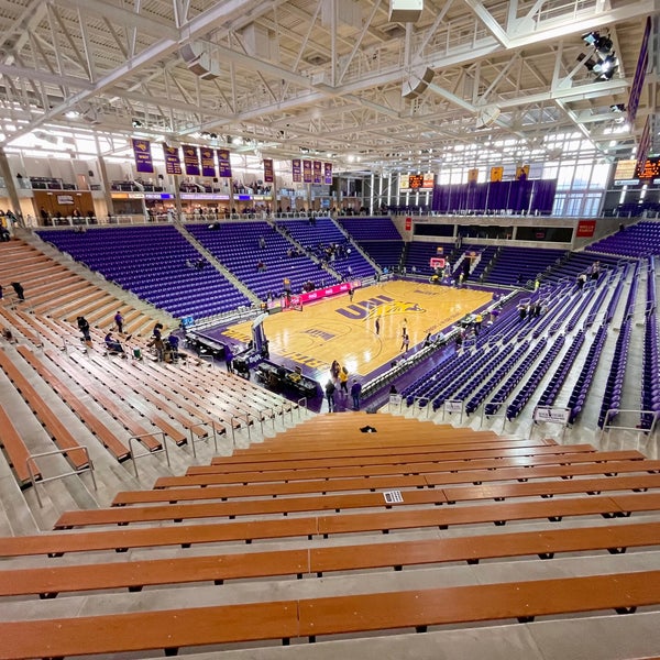 McLeod Center - 9 tips