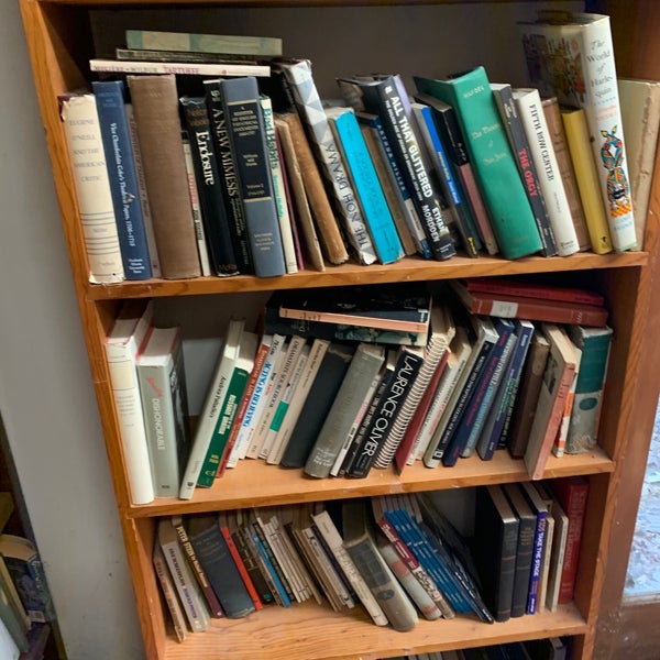 Becker's Books - Houston, TX