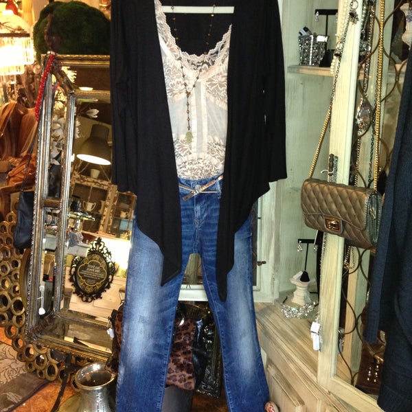 Liz Murtagh Boutique - Boutique