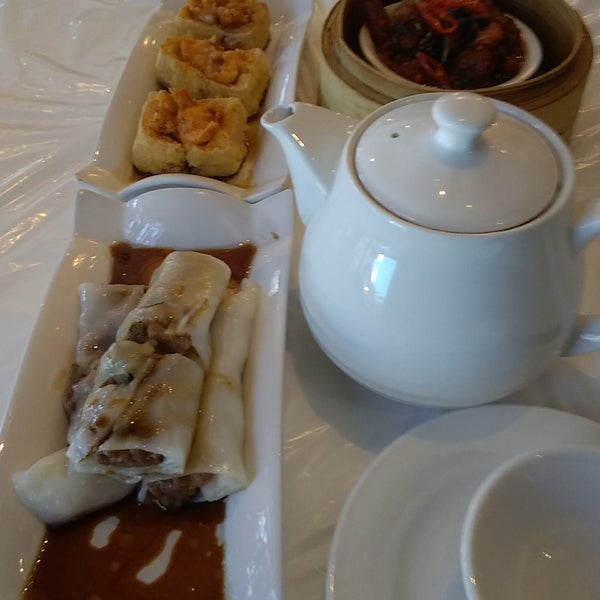 Sam's Chinese Kitchen 點心屋私房菜 - Dim Sum Restaurant in Kitchener