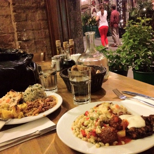 Helvetia - 300 tips from 7457 visitors