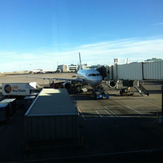 Gate B29 - Denver International Airport - 3 tips