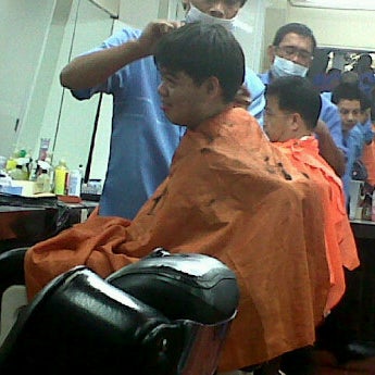 Jojo Barber Shop - Nayong Kanluran - 1 tip from 35 visitors