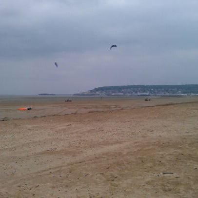 Uphill Beach - End of Links Rd