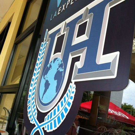 Photos at Universidad Hispanoamericana de Costa Rica - University in Tibás