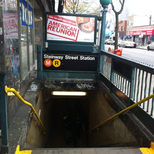 MTA Subway - Steinway St (M/R) - Astoria, NY
