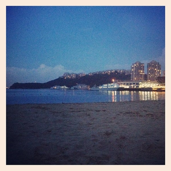 Discovery Bay Beach - Beach in Discovery Bay