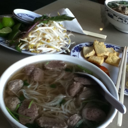 Pho-Duy Vietnamese - 6 tips