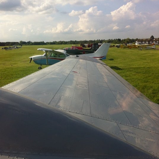 White Waltham Airfield (EGLM)