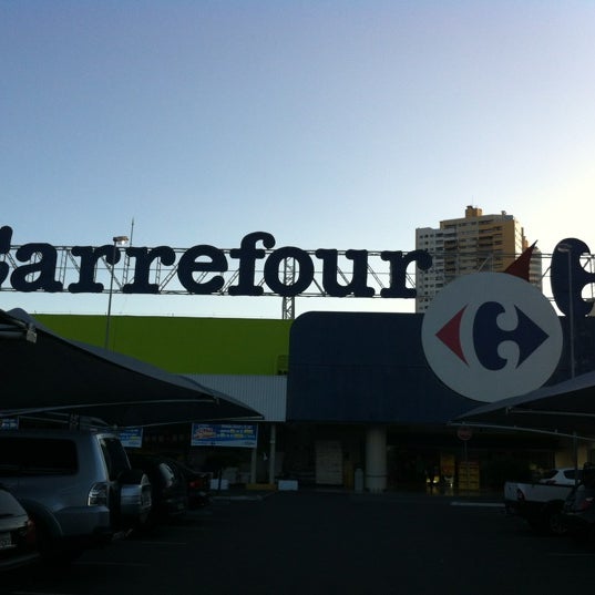 Carrefour - Big Box Store