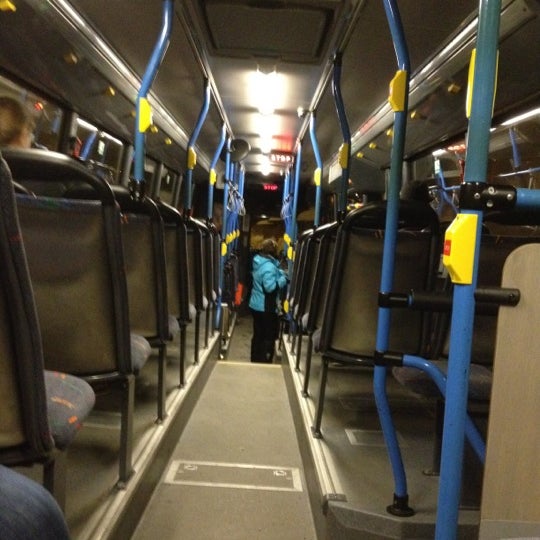 HSL Bussi 571 - Bus Line in Vantaa