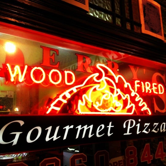 Perry's Pizza - 4 tips