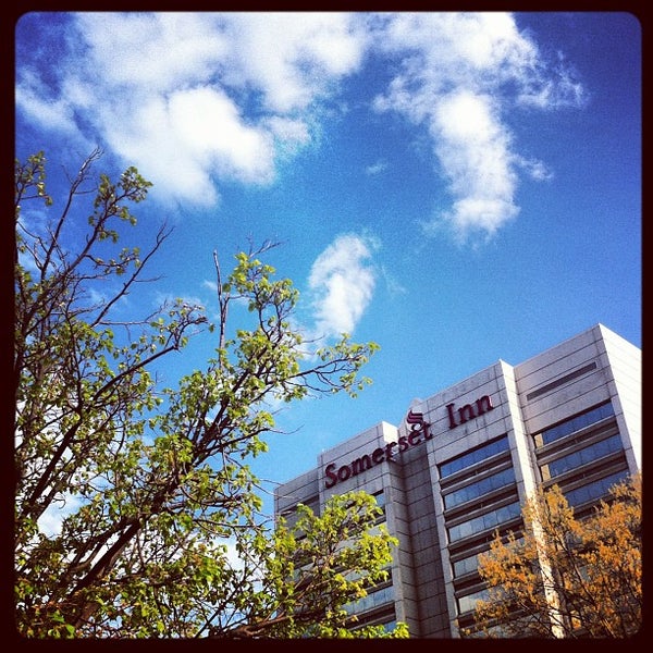 Somerset Inn - Downtown Troy - 14 tips