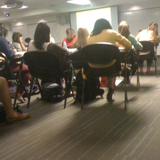 Phillips Hall - George Washington University - 4 tips