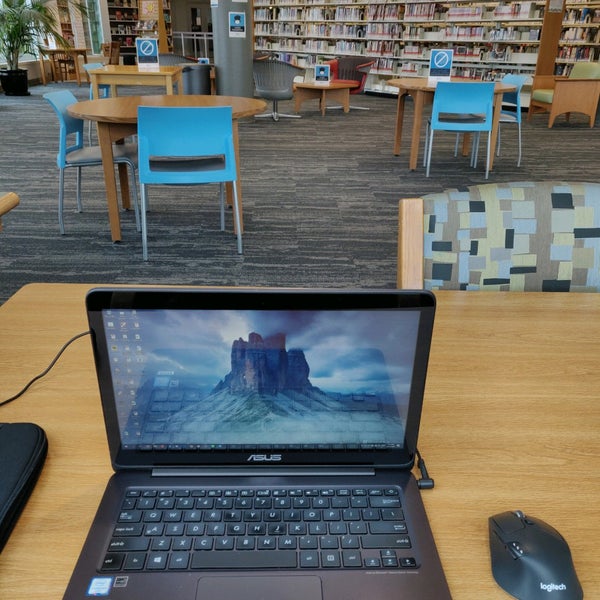 Maple Ridge Library - Maple Ridge, BC