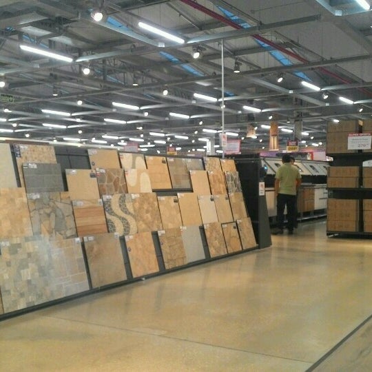 Cassol Centerlar - Department Store in Curitiba