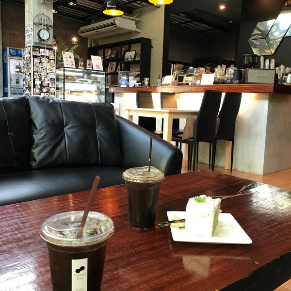 Crystal Box Coffee (คริสตัล บล๊อค คอฟฟี่) - เลย, จังหวัดเลย