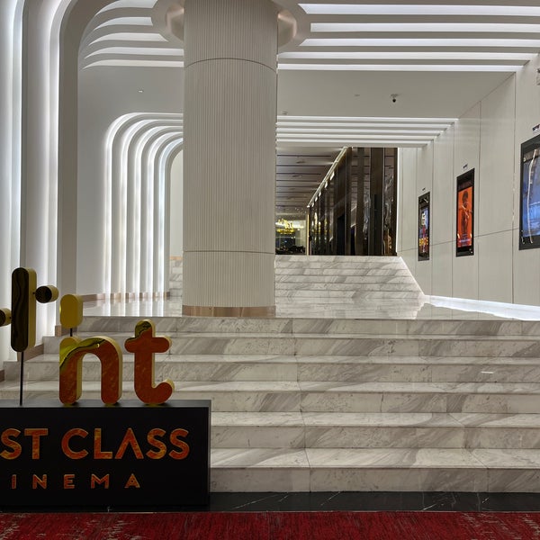 First Class Cinema - 11 tips from 1192 visitors