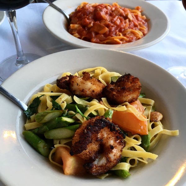 Robke's Country Inn - Italian Restaurant in Northport