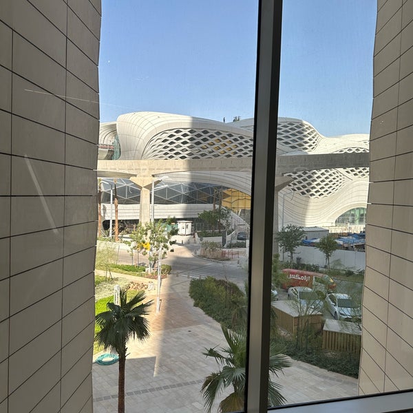 Aramco Admin Tower at KAFD - Structure in العقيق