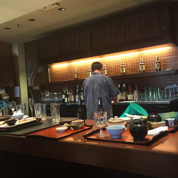 Restaurant Suntory - Waikiki - 2233 Kalakaua Ave