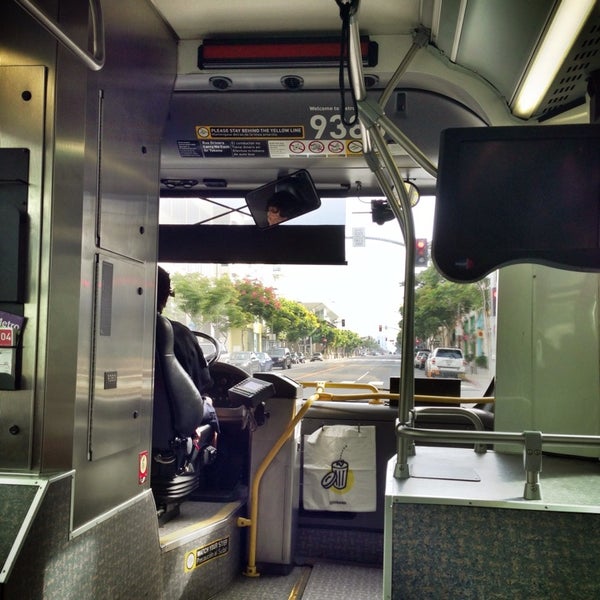 Metro Rapid Line 704 - Bus Line in Little Armenia