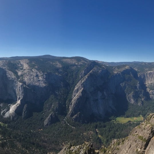 Taft Point - Scenic Lookout