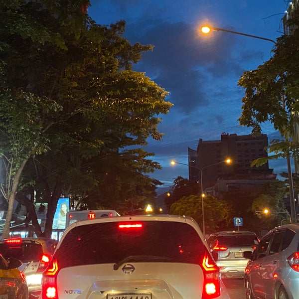 ทางพิเศษศรีรัช ส่วน B (Sirat Expressway Sector B) - Road