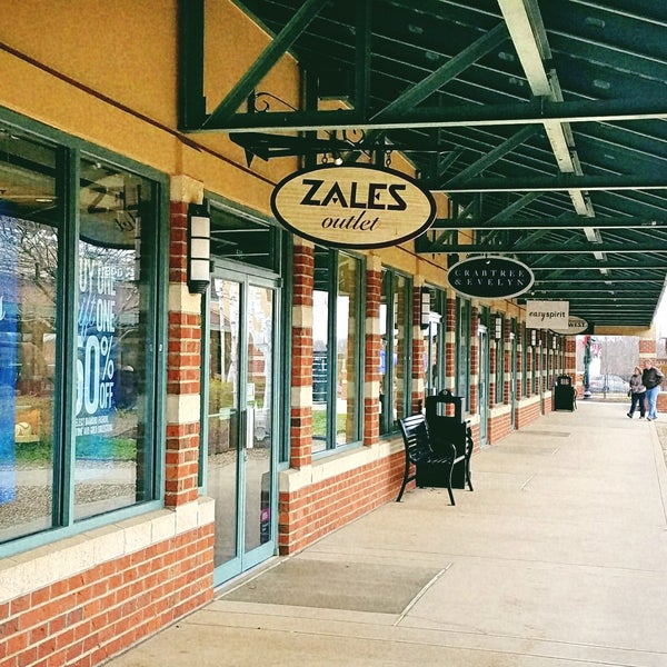 Sale > zales seattle premium outlets > in stock