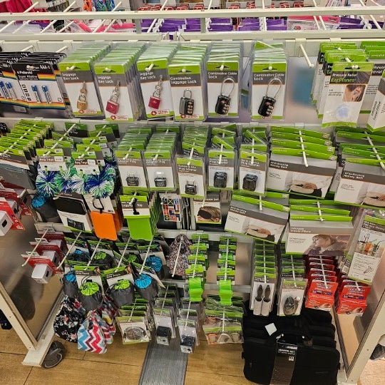air essentials - Miami International Airport - Miami, FL