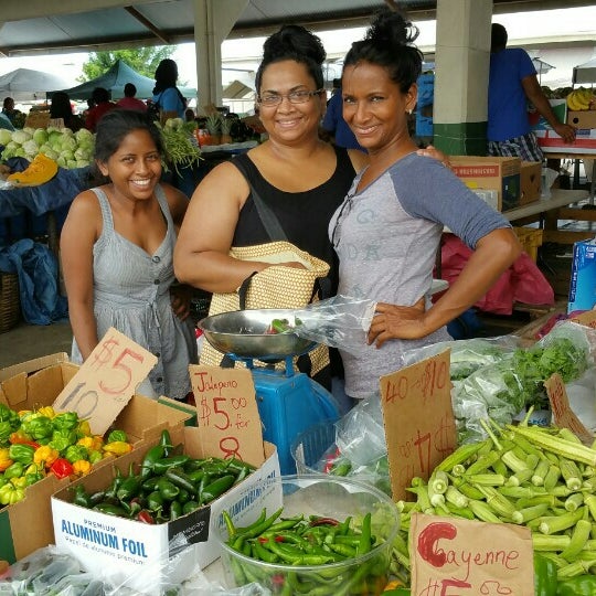 Debe Market - Farmers Market