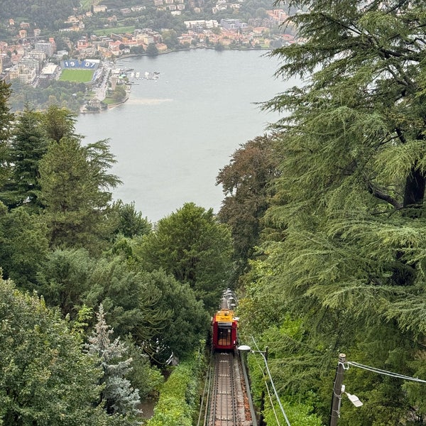 Funicolare Stazione Brunate - Via Alessandro Volta