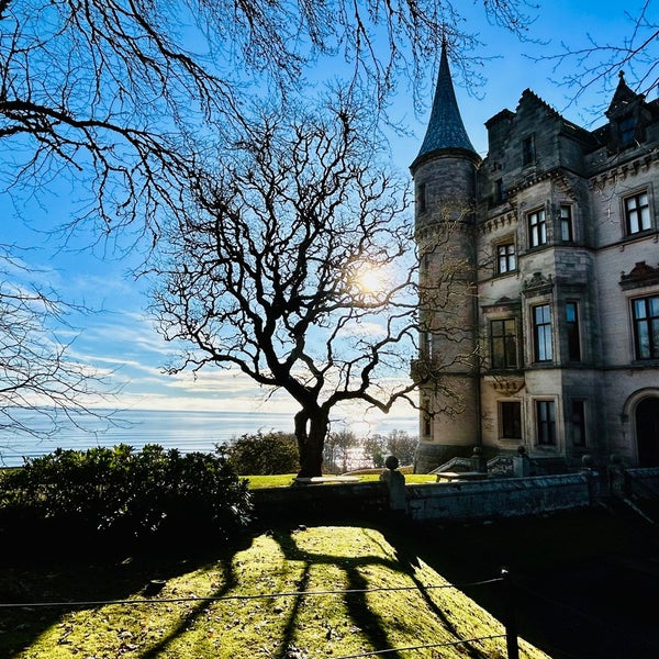 Dunrobin Castle - Castle