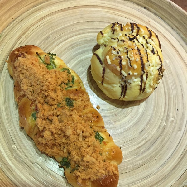 Sam's Patisserie.Boulangerie.Desserts - 26 tips from 3126 visitors