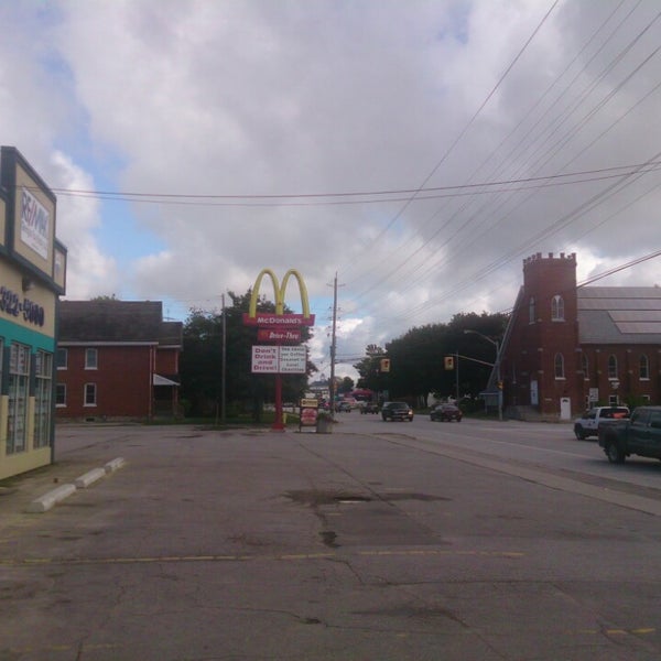 McDonald's - Fast Food Restaurant in Barrie
