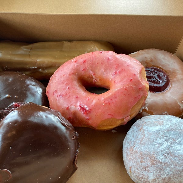 Top Pot Doughnuts - Donut Shop in Ballard
