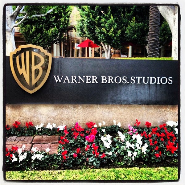 Warner Bros. Studios - Gate 5 - 4000 Warner Blvd