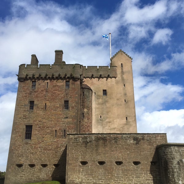 Broughty Castle - 4 tips from 189 visitors