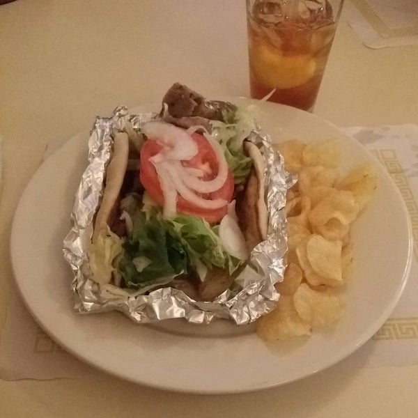 Primo Family Restaurant - Greek Restaurant in Alexandria