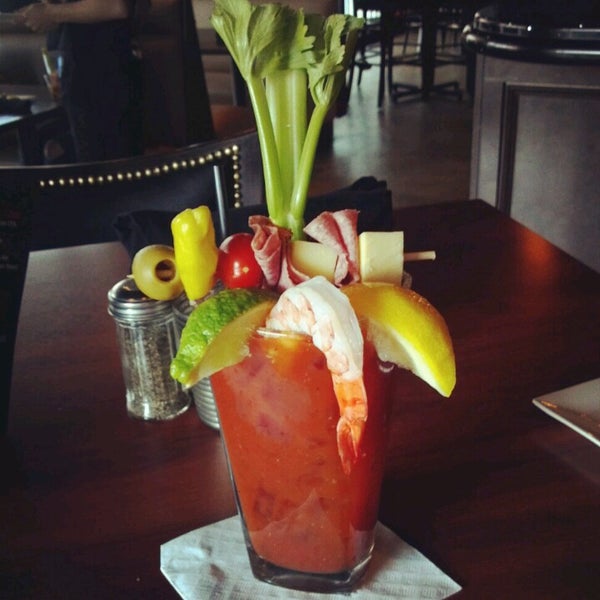 Number 4 American Bar & Kitchen - 124 E Walnut St