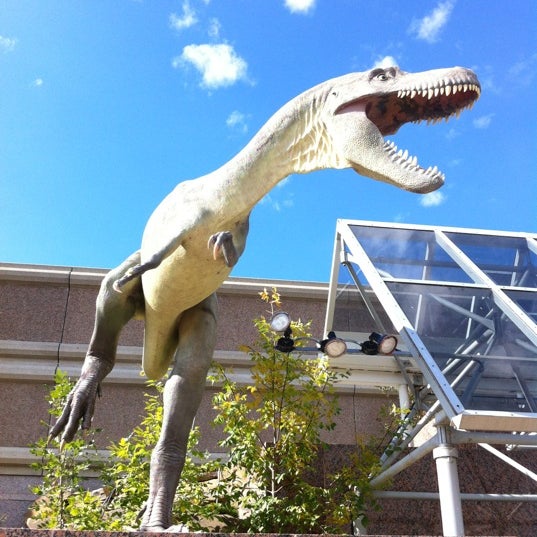 Royal Tyrrell Museum of Paleontology - Science Museum in Drumheller
